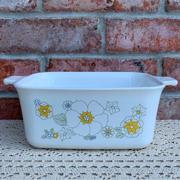 Corningware | Kitchen | Vintage Corning Ware P4b Floral Bouquet 5 Quart ...